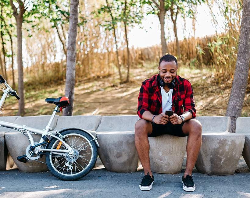 Mapa Explore pomoże Ci znaleźć najlepsze promocje lotów | KAYAK